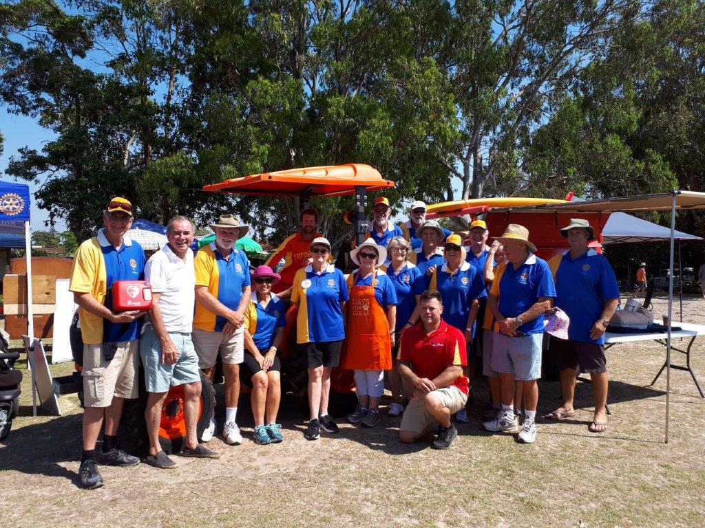 Iluka Lifeguards and Rotary Unite For Community Safety Message - Surf ...