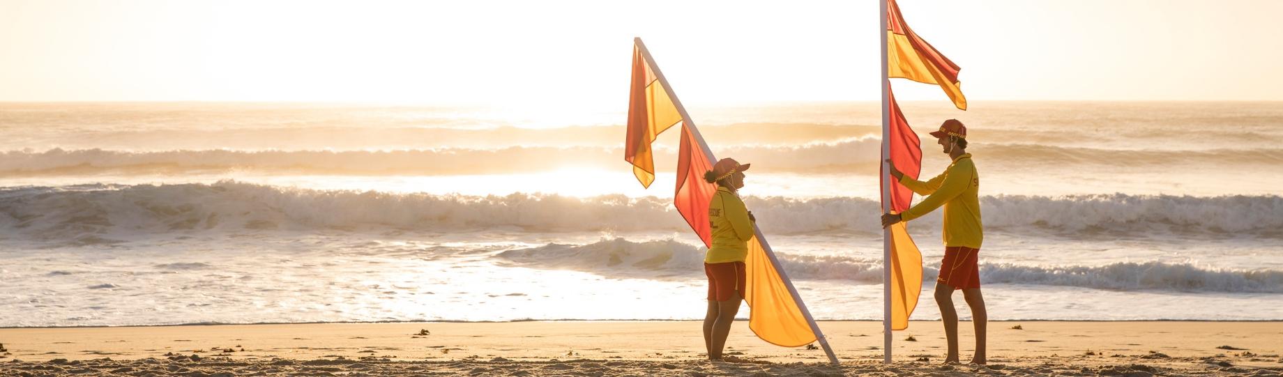 LIFESAVERS READY FOR LONG WEEKEND - Surf Life Saving NSW