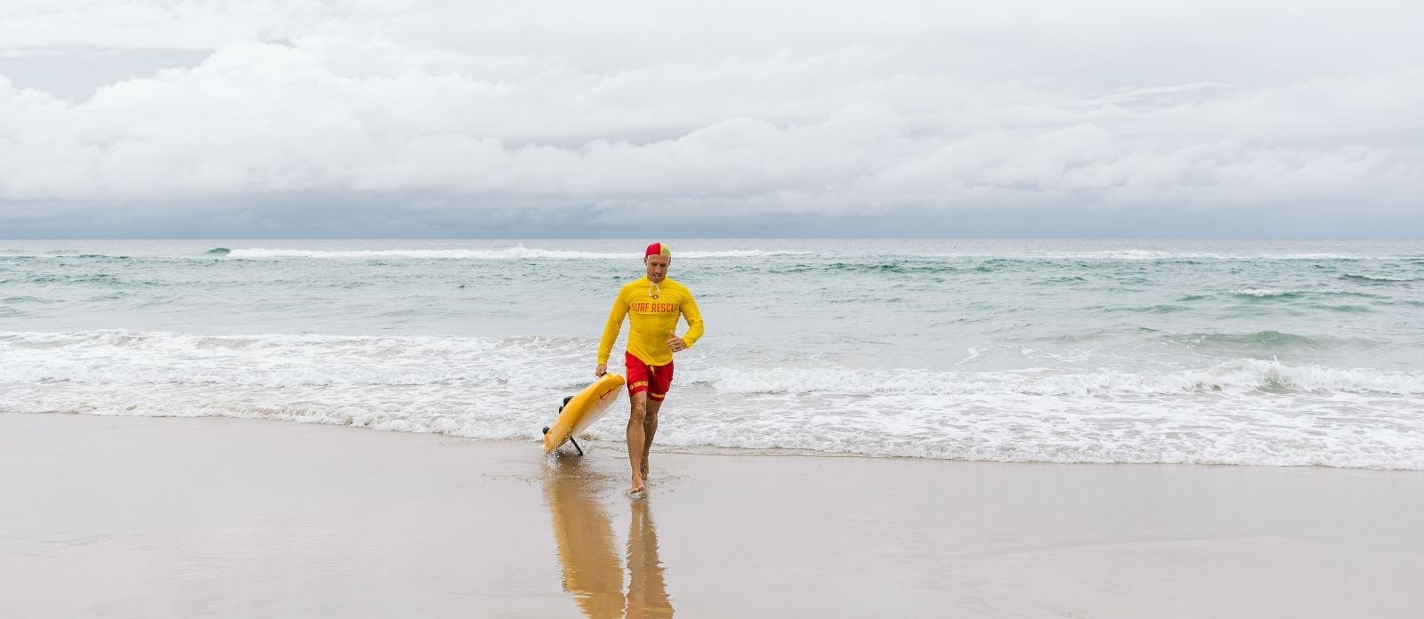 Lifesavers challenged for a second day - Surf Life Saving NSW